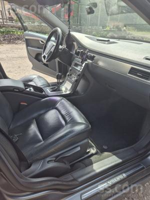 Pelēks Volvo V70 2010 Aizkraukle, ar dzinēja tilpumu 2.40 L un nobraukumu 460 tūkst. km par 2500 €, foto 8 vietnē AUTOMOTO.COM.LV