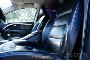 Pelēks Volvo V70 2010 Rīga, ar dzinēja tilpumu 2.00 L un nobraukumu 317 tūkst. km par 4690 €, foto 11 vietnē AUTOMOTO.COM.LV