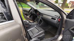Grey Volvo V70 2010 in Jelgava, with an engine capacity of 2.40 L and mileage of 325 thousand km for 5200 €, photo 12 on AUTOMOTO.COM.LV