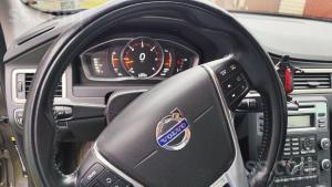 Grey Volvo V70 2010 in Jelgava, with an engine capacity of 2.40 L and mileage of 325 thousand km for 5200 €, photo 14 on AUTOMOTO.COM.LV