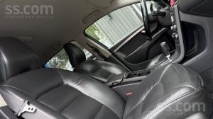 Grey Volvo V70 2010 in Riga, with an engine capacity of 2.40 L and mileage of 0 thousand km for 2750 €, photo 8 on AUTOMOTO.COM.LV