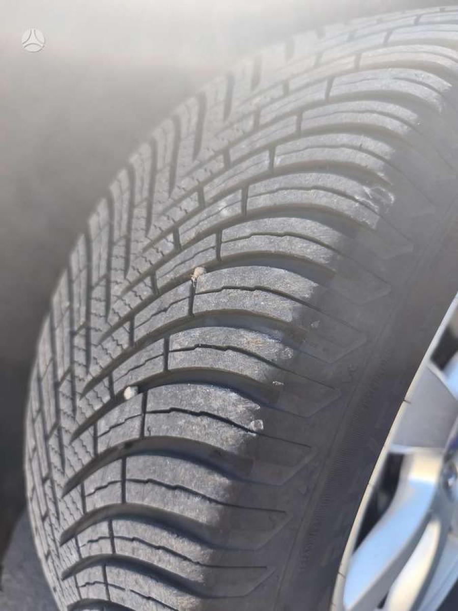 Pelēks Volvo V70 2010 Kauņa, ar dzinēja tilpumu 1.98 L un nobraukumu 311 tūkst. km par 4600 €, foto 4 vietnē AUTOMOTO.COM.LV