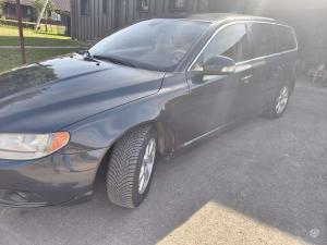 Pelēks Volvo V70 2010 Kauņa, ar dzinēja tilpumu 1.98 L un nobraukumu 311 tūkst. km par 4600 €, foto 14 vietnē AUTOMOTO.COM.LV