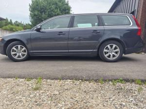 Pelēks Volvo V70 2010 Kauņa, ar dzinēja tilpumu 1.98 L un nobraukumu 311 tūkst. km par 4600 €, foto 17 vietnē AUTOMOTO.COM.LV
