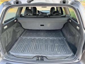 Grey Volvo V70 2010 in Kaunas, with an engine capacity of 2.40 L and mileage of 281 thousand km for 4599 €, photo 18 on AUTOMOTO.COM.LV