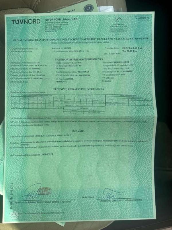 Серый Вольво В70 2010 в Вильнюс, объемом двигателя 2.40 л и пробегом 341 тыс. км за 2800 €, фото 3 на AUTOMOTO.COM.LV