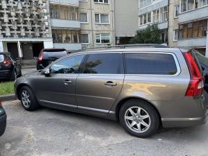 Серый Вольво В70 2010 в Вильнюс, объемом двигателя 2.40 л и пробегом 341 тыс. км за 2800 €, фото 6 на AUTOMOTO.COM.LV