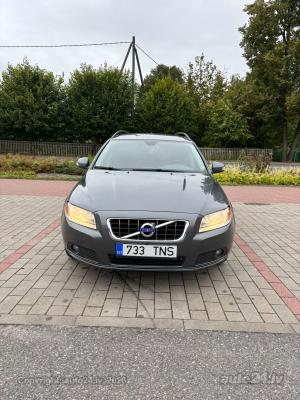 Grey Volvo V70 2010 in Rakvere, with an engine capacity of 2.40 L and mileage of 327 thousand km for 5600 €, photo  on AUTOMOTO.COM.LV