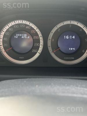 Pelēks Volvo V70 2010 Rīga, ar dzinēja tilpumu 1.90 L un nobraukumu 333 tūkst. km par 4900 €, foto 5 vietnē AUTOMOTO.COM.LV
