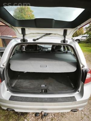 Pelēks Volvo V70 2010 Jelgava, ar dzinēja tilpumu 2.40 L un nobraukumu 421 tūkst. km par 2700 €, foto 13 vietnē AUTOMOTO.COM.LV