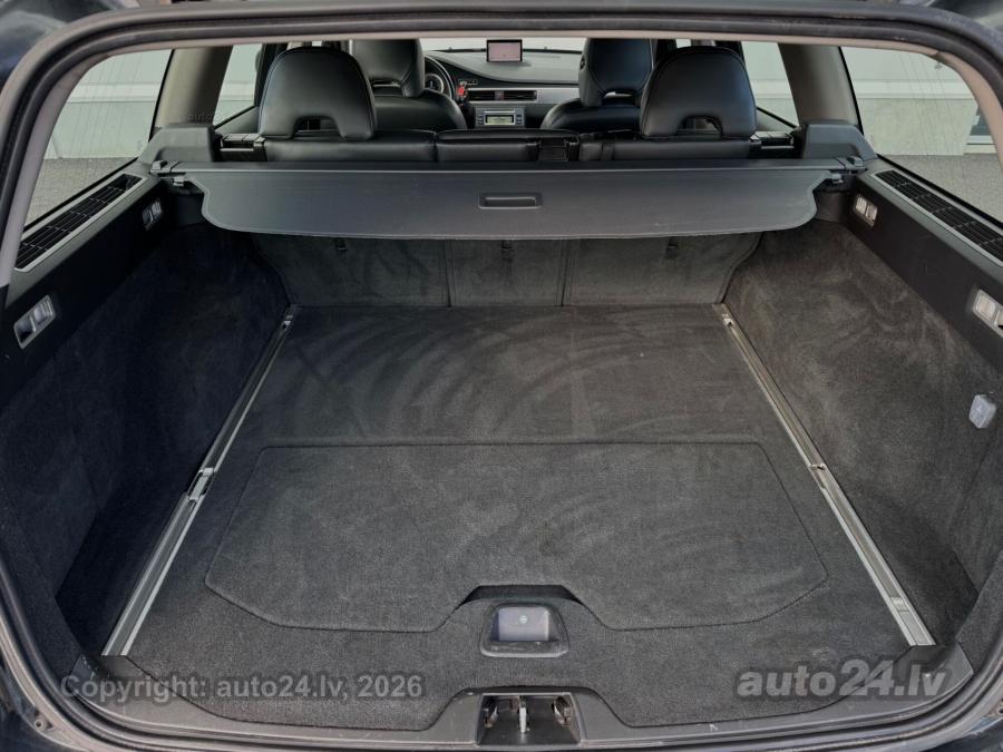 Grey Volvo V70 2010 in Tallinn, with an engine capacity of 2.40 L and mileage of 385 thousand km for 4399 €, photo 15 on AUTOMOTO.COM.LV