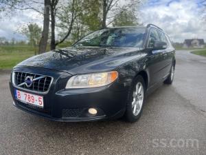 Pelēks Volvo V70 2011 Rēzekne, ar dzinēja tilpumu 1.60 L un nobraukumu 0 tūkst. km par 2700 €, foto 2 vietnē AUTOMOTO.COM.LV