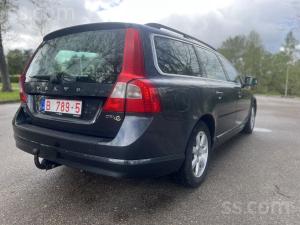 Pelēks Volvo V70 2011 Rēzekne, ar dzinēja tilpumu 1.60 L un nobraukumu 0 tūkst. km par 2700 €, foto 5 vietnē AUTOMOTO.COM.LV