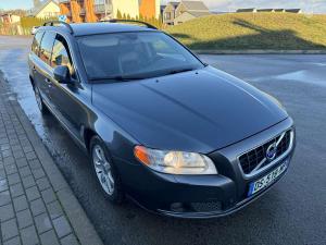 Grey Volvo V70 2011 in Kaunas, with an engine capacity of 1.60 L and mileage of 248 thousand km for 4690 €, photo 10 on AUTOMOTO.COM.LV