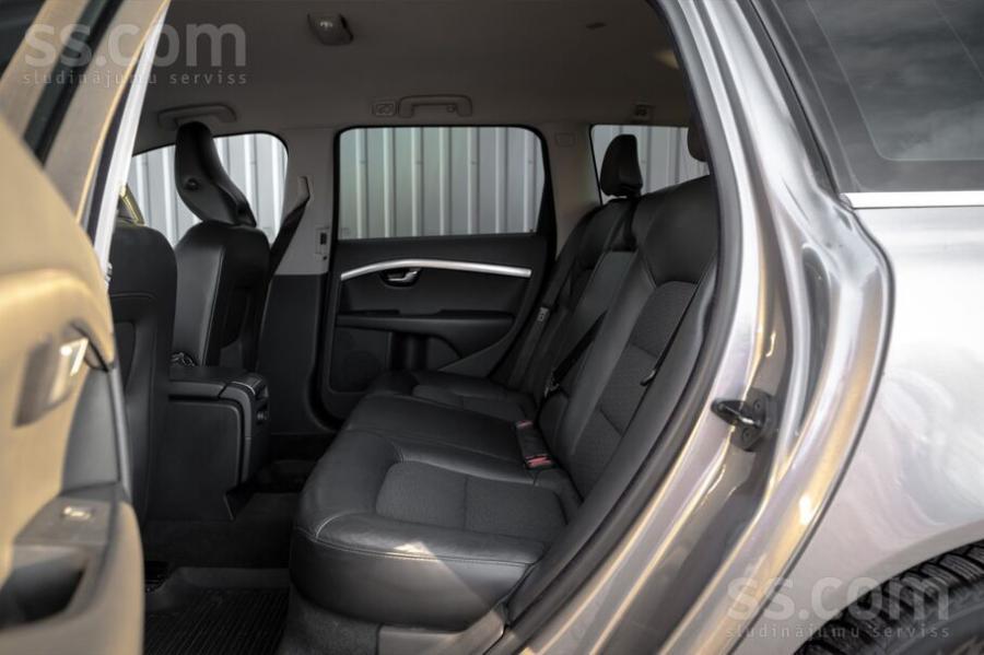 Pelēks Volvo V70 2011 Talsi, ar dzinēja tilpumu 2.00 L un nobraukumu 307 tūkst. km par 4990 €, foto 10 vietnē AUTOMOTO.COM.LV
