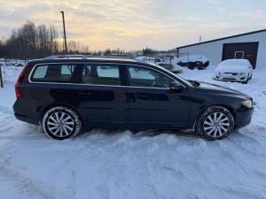 Pelēks Volvo V70 2011 Utena, ar dzinēja tilpumu 1.98 L un nobraukumu 334 tūkst. km par 5950 €, foto 6 vietnē AUTOMOTO.COM.LV
