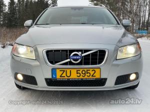 Grey Volvo V70 2011 in Tartu, with an engine capacity of 2.40 L and mileage of 296 thousand km for 5990 €, photo 5 on AUTOMOTO.COM.LV