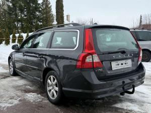 Grey Volvo V70 2011 in Utena, with an engine capacity of 1.56 L and mileage of 265 thousand km for 3950 €, photo 5 on AUTOMOTO.COM.LV