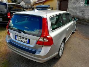 Grey Volvo V70 2011 in Vilnius, with an engine capacity of 2.00 L and mileage of 292 thousand km for 4500 €, photo 18 on AUTOMOTO.COM.LV