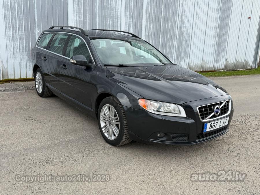 Pelēks Volvo V70 2011 Paide, ar dzinēja tilpumu 2.00 L un nobraukumu 263 tūkst. km par 7690 €, foto 5 vietnē AUTOMOTO.COM.LV