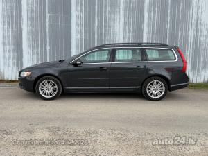 Pelēks Volvo V70 2011 Paide, ar dzinēja tilpumu 2.00 L un nobraukumu 263 tūkst. km par 7690 €, foto 9 vietnē AUTOMOTO.COM.LV
