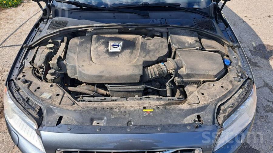 Grey Volvo V70 2011 in Riga, with an engine capacity of 2.00 L and mileage of 364 thousand km for 4450 €, photo 11 on AUTOMOTO.COM.LV