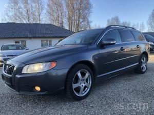 Pelēks Volvo V70 2011 Valmiera, ar dzinēja tilpumu 2.40 L un nobraukumu 297 tūkst. km par 4490 €, foto 3 vietnē AUTOMOTO.COM.LV
