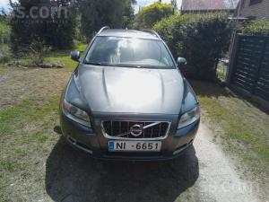 Grey Volvo V70 2011 in Riga, with an engine capacity of 2.00 L and mileage of 247 thousand km for 4990 €, photo  on AUTOMOTO.COM.LV