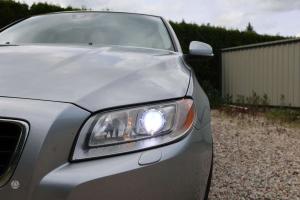 Pelēks Volvo V70 2011 Alīta, ar dzinēja tilpumu 2.00 L un nobraukumu 299 tūkst. km par 5100 €, foto 27 vietnē AUTOMOTO.COM.LV