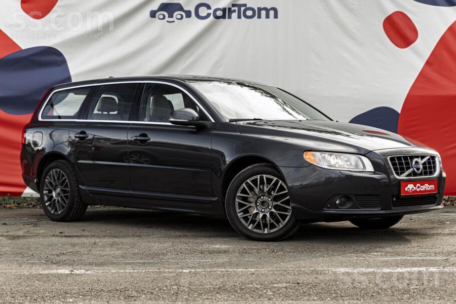 Pelēks Volvo V70 2011 Rīga, ar dzinēja tilpumu 2.00 L un nobraukumu 287 tūkst. km par 7990 €, foto 4 vietnē AUTOMOTO.COM.LV