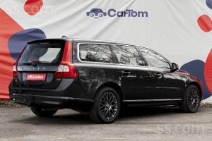 Pelēks Volvo V70 2011 Rīga, ar dzinēja tilpumu 2.00 L un nobraukumu 287 tūkst. km par 7990 €, foto 5 vietnē AUTOMOTO.COM.LV