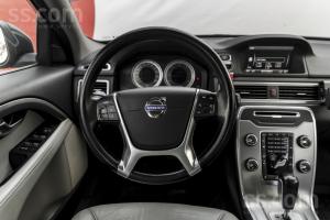 Pelēks Volvo V70 2011 Rīga, ar dzinēja tilpumu 2.00 L un nobraukumu 287 tūkst. km par 7990 €, foto 10 vietnē AUTOMOTO.COM.LV
