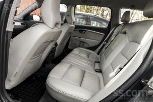 Pelēks Volvo V70 2011 Rīga, ar dzinēja tilpumu 2.00 L un nobraukumu 287 tūkst. km par 7990 €, foto 16 vietnē AUTOMOTO.COM.LV