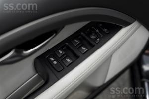 Pelēks Volvo V70 2011 Rīga, ar dzinēja tilpumu 2.00 L un nobraukumu 287 tūkst. km par 7990 €, foto 18 vietnē AUTOMOTO.COM.LV