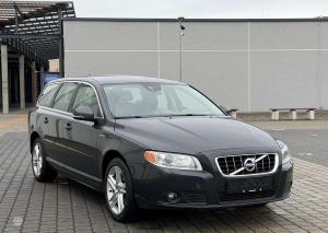 Grey Volvo V70 2011 in Raseiniai, with an engine capacity of 1.60 L and mileage of 280 thousand km for 3600 €, photo 9 on AUTOMOTO.COM.LV