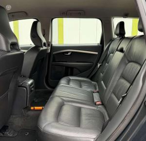 Grey Volvo V70 2011 in Raseiniai, with an engine capacity of 1.60 L and mileage of 280 thousand km for 3600 €, photo 18 on AUTOMOTO.COM.LV