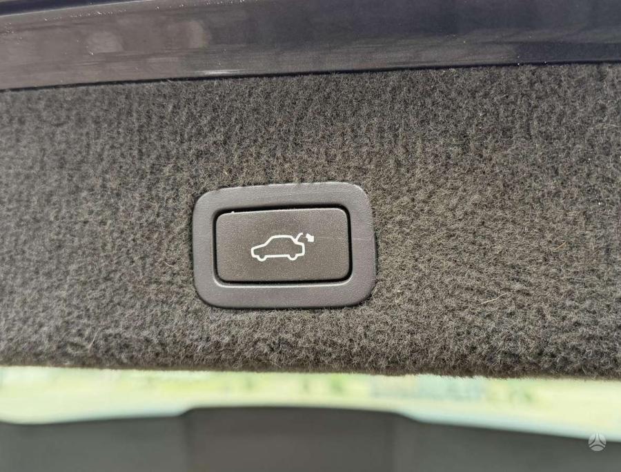 Grey Volvo V70 2011 in Raseiniai, with an engine capacity of 1.60 L and mileage of 280 thousand km for 3600 €, photo 22 on AUTOMOTO.COM.LV