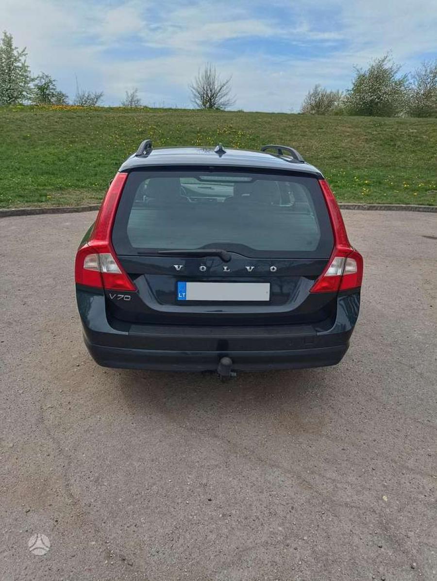 Pelēks Volvo V70 2011 Kauņa, ar dzinēja tilpumu 1.56 L un nobraukumu 183 tūkst. km par 4758 €, foto 5 vietnē AUTOMOTO.COM.LV
