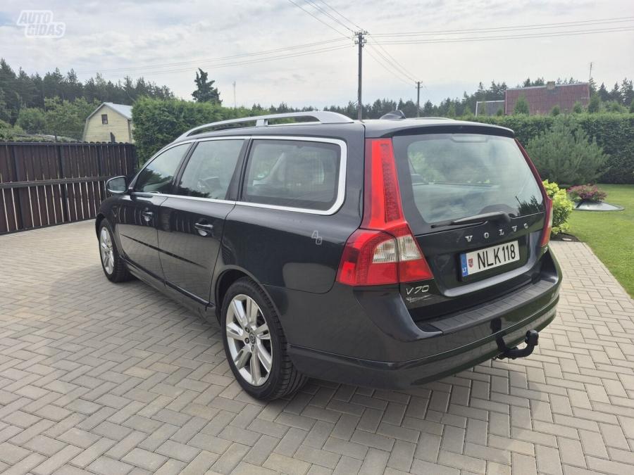 Pelēks Volvo V70 2011 Jonava, ar dzinēja tilpumu 2.00 L un nobraukumu 357 tūkst. km par 5000 €, foto 8 vietnē AUTOMOTO.COM.LV