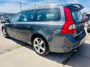Pelēks Volvo V70 2011 Kauņa, ar dzinēja tilpumu 2.00 L un nobraukumu 265 tūkst. km par 5300 €, foto 7 vietnē AUTOMOTO.COM.LV