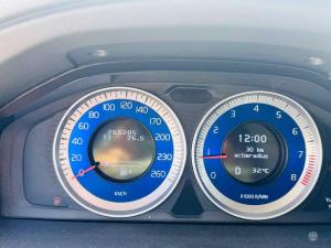 Pelēks Volvo V70 2011 Kauņa, ar dzinēja tilpumu 2.00 L un nobraukumu 265 tūkst. km par 5300 €, foto 13 vietnē AUTOMOTO.COM.LV