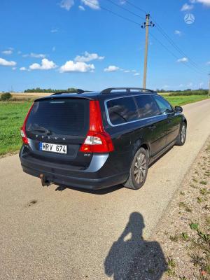 Grey Volvo V70 2011 in Marijampole, with an engine capacity of 1.98 L and mileage of 340 thousand km for 4000 €, photo 7 on AUTOMOTO.COM.LV