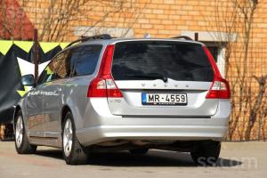 Pelēks Volvo V70 2012 Rēzekne, ar dzinēja tilpumu 1.60 L un nobraukumu 250 tūkst. km par 4495 €, foto 3 vietnē AUTOMOTO.COM.LV