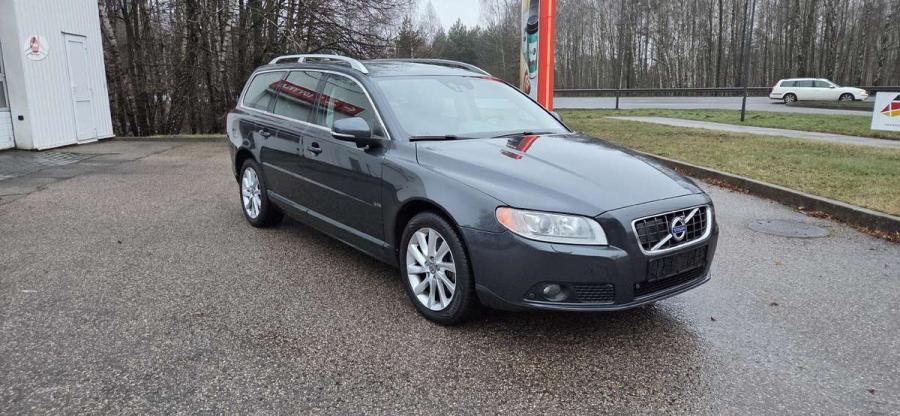 Pelēks Volvo V70 2012 Kauņa, ar dzinēja tilpumu 1.98 L un nobraukumu 267 tūkst. km par 6450 €, foto 8 vietnē AUTOMOTO.COM.LV