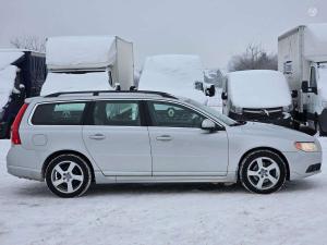 Grey Volvo V70 2012 in Taurage, with an engine capacity of 1.98 L and mileage of 289 thousand km for 4700 €, photo 3 on AUTOMOTO.COM.LV