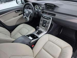 Grey Volvo V70 2012 in Taurage, with an engine capacity of 1.98 L and mileage of 289 thousand km for 4700 €, photo 9 on AUTOMOTO.COM.LV