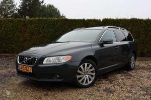 Grey Volvo V70 2012 in Alytus, with an engine capacity of 2.00 L and mileage of 265 thousand km for 6200 €, photo  on AUTOMOTO.COM.LV