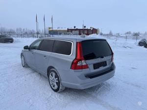 Grey Volvo V70 2012 in Telschi, with an engine capacity of 1.98 L and mileage of 265 thousand km for 5500 €, photo 5 on AUTOMOTO.COM.LV