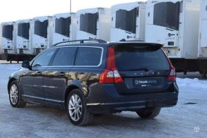 Grey Volvo V70 2012 in Vilnius, with an engine capacity of 1.98 L and mileage of 340 thousand km for 6250 €, photo 8 on AUTOMOTO.COM.LV
