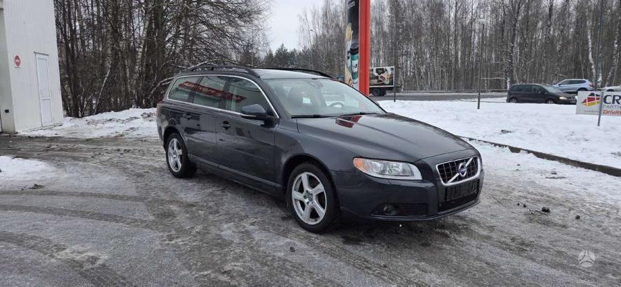Pelēks Volvo V70 2012 Kauņa, ar dzinēja tilpumu 1.98 L un nobraukumu 259 tūkst. km par 6250 €, foto 7 vietnē AUTOMOTO.COM.LV